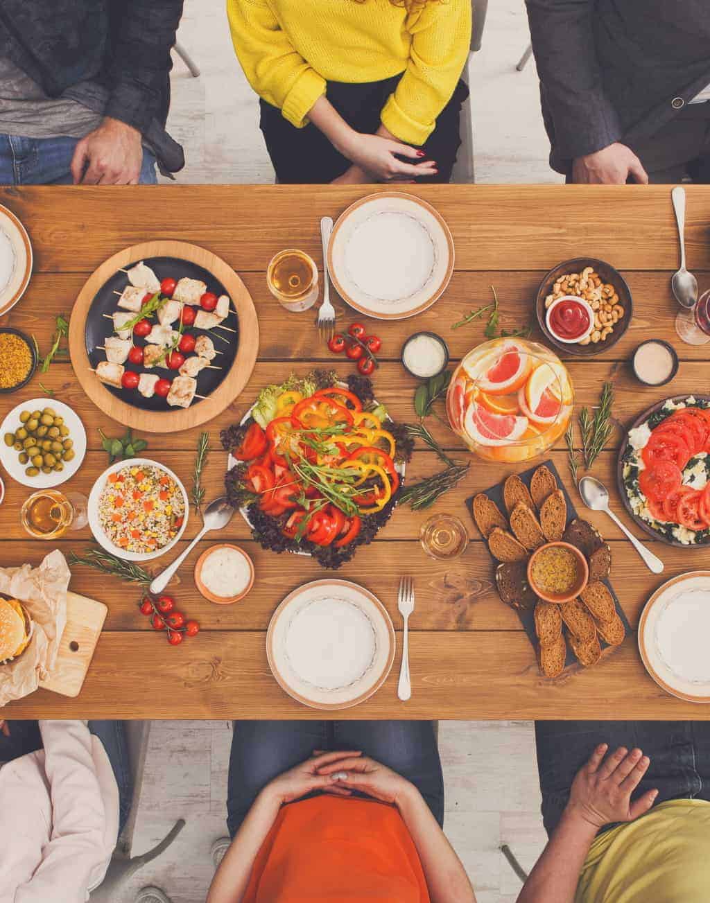 Families Eating Dinner Together - Turning the Clock Back
