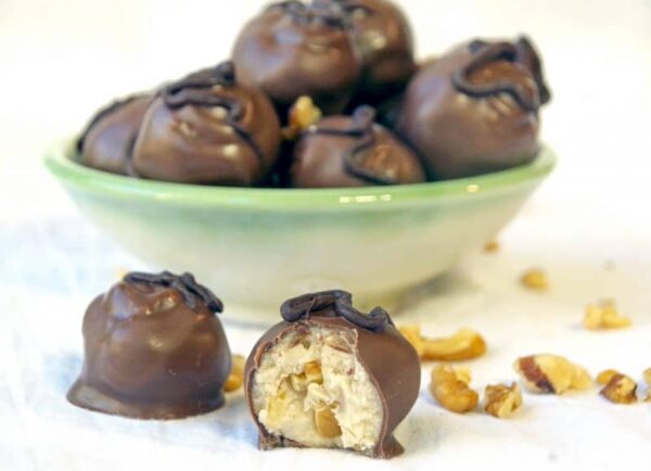 Maple Walnut Truffles Homemade Candy Recipe - Turning the Clock Back