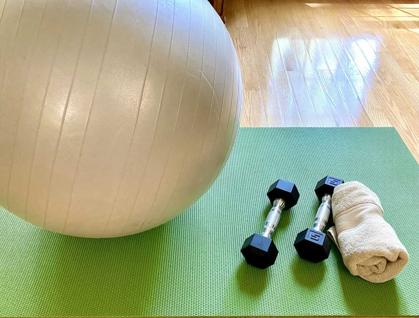 Beginner Stability Ball Exercise Tips - Turning the Clock Back