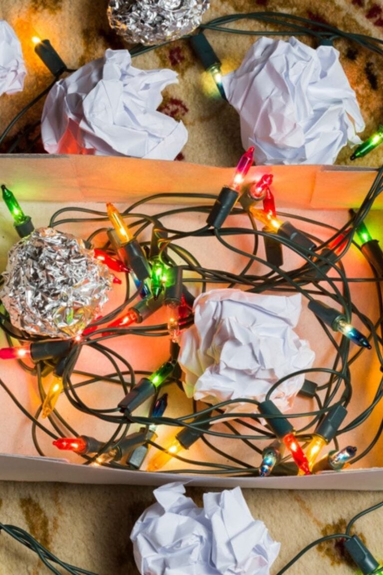 How to Have an Eco Friendly Christmas - Turning the Clock Back